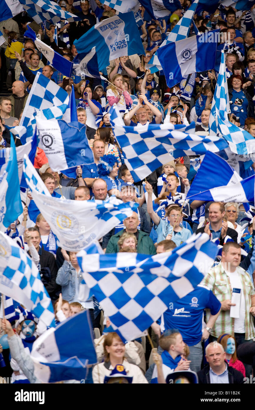Rangers fans hampden hi-res stock photography and images - Alamy