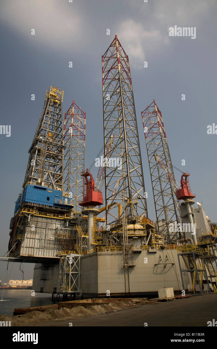 Oil Rig platform under construction Port Khalid United Arab Emirates ...