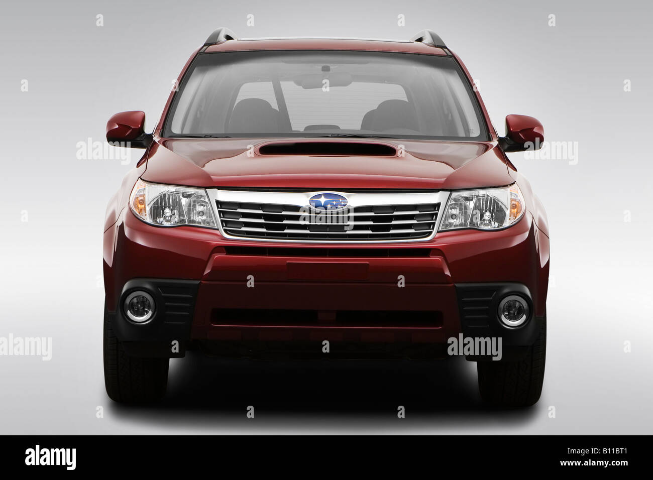 2009 subaru forester xt limited hi-res stock photography and images - Alamy