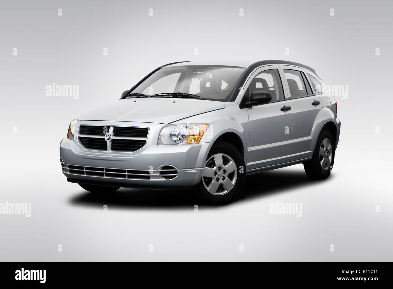 2008 Dodge Caliber SE in Silver - Front angle view Stock Photo - Alamy