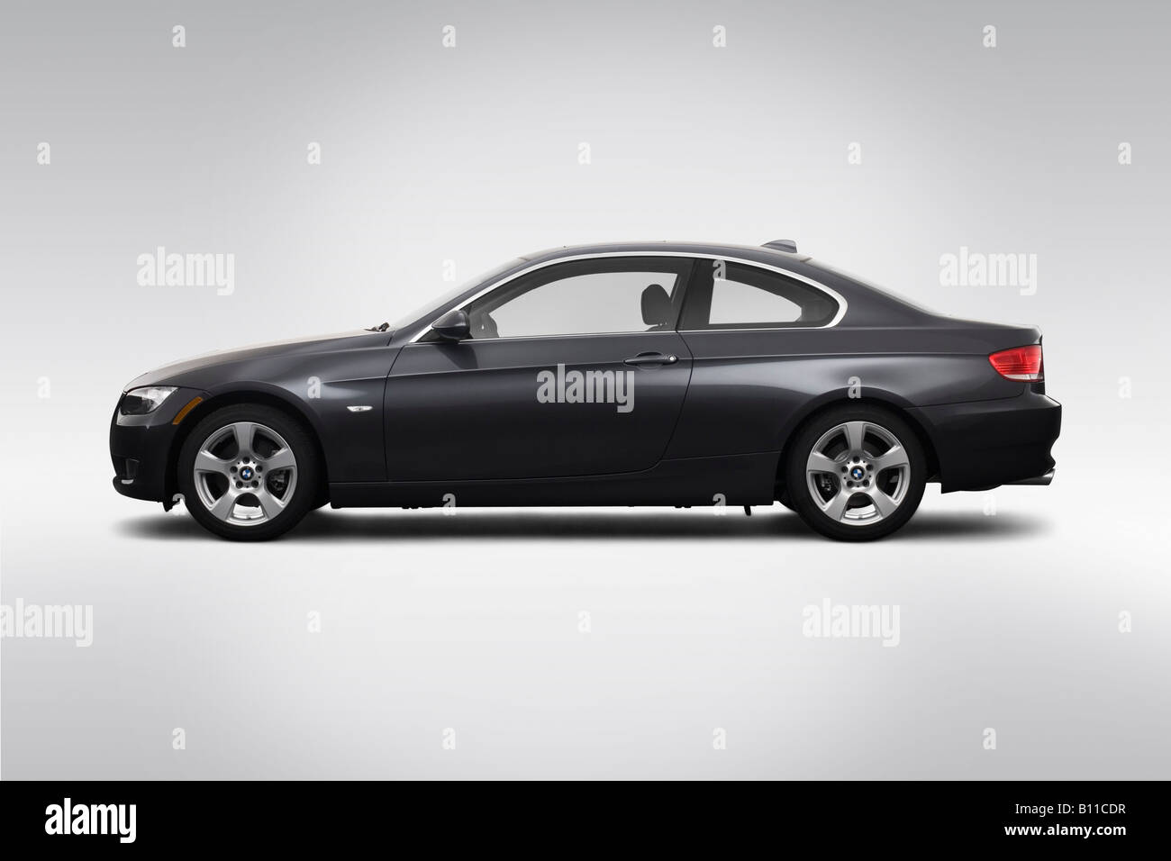 2008 BMW 3-series 328i in Gray - Drivers Side Profile Stock Photo - Alamy