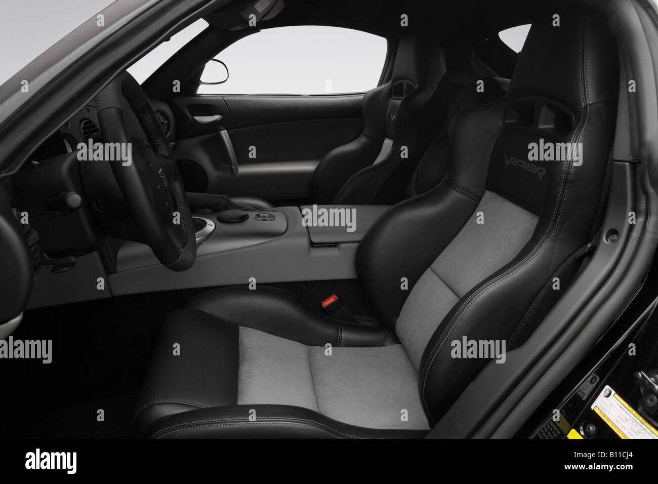 2008 Dodge Viper SRT10 in Black - Front seats Stock Photo - Alamy