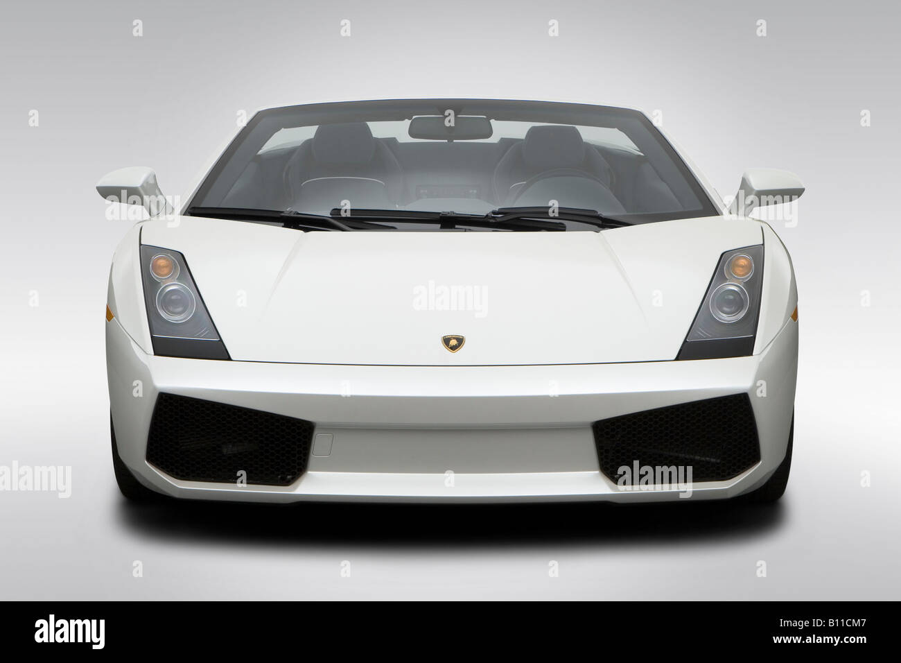 Lamborghini grille hi-res stock photography and images - Alamy