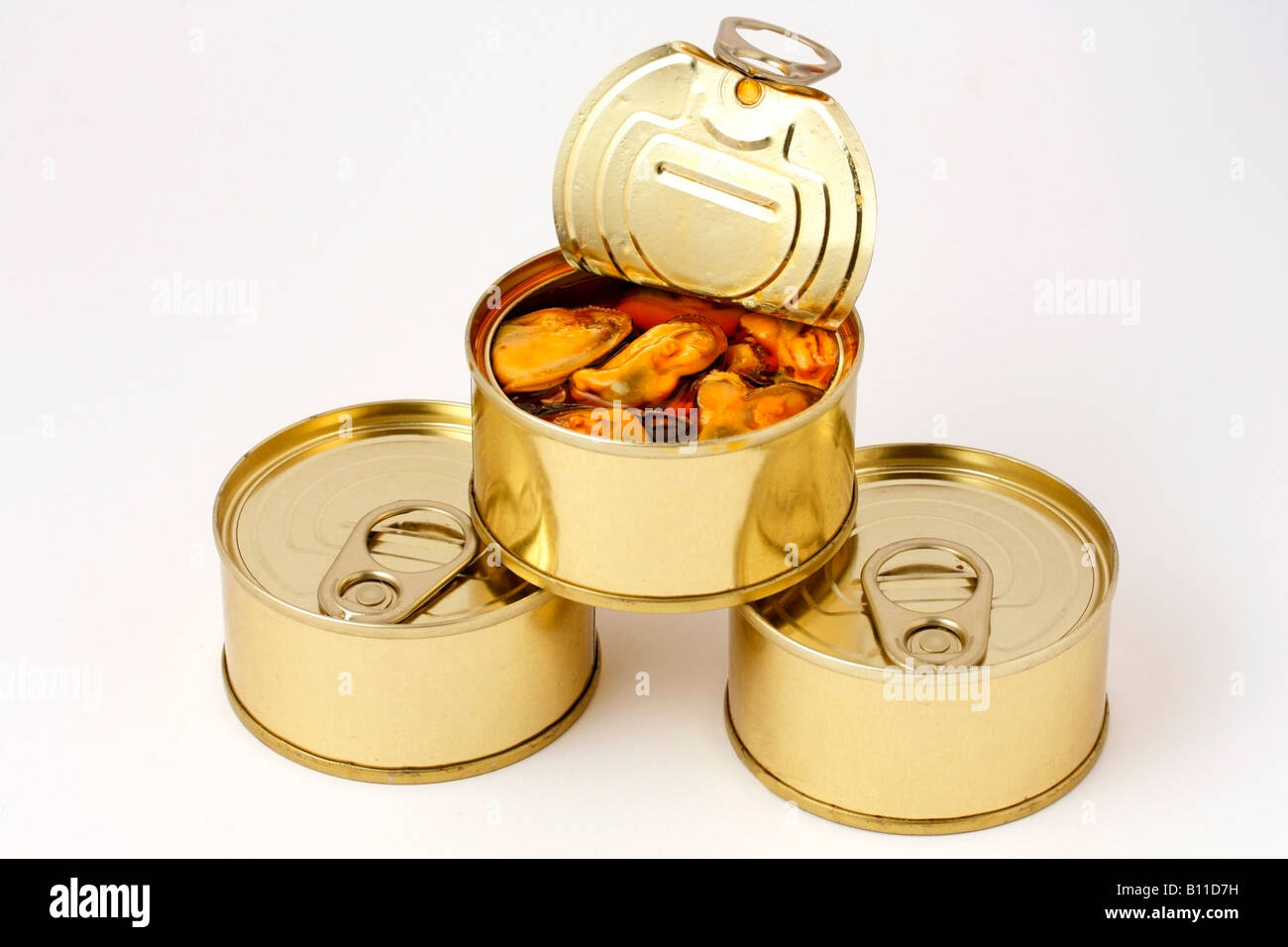 Tinned mussels hi-res stock photography and images - Alamy