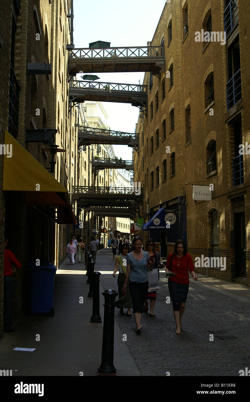 Light and shadow along Shad Thames, London Stock Photo - Alamy