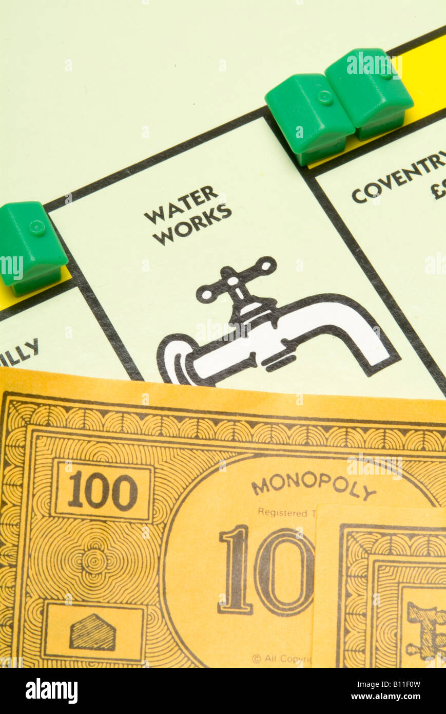 Utilities cost of living bill inflation inflationary hi-res stock ...