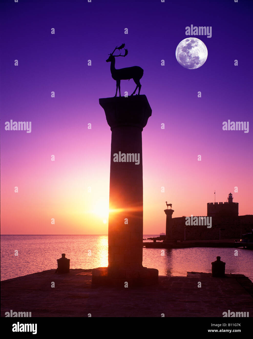 STAG STONE COLUMNS MANDRAKI OLD PORT RHODES DODECANESE GREECE Stock ...