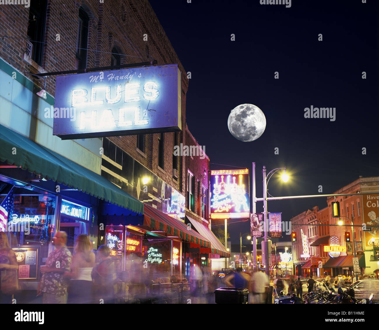 Beale street night in memphis hi-res stock photography and images - Alamy