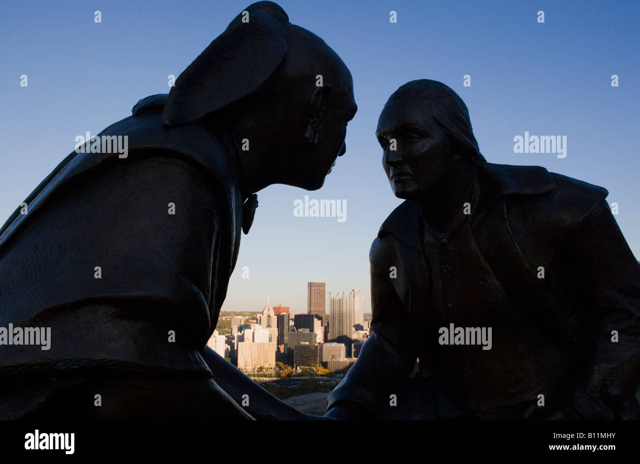 GEORGE WASHINGTON AND CHIEF GUYASUTA STATUES PITTSBURGH PENNSYLVANIA ...