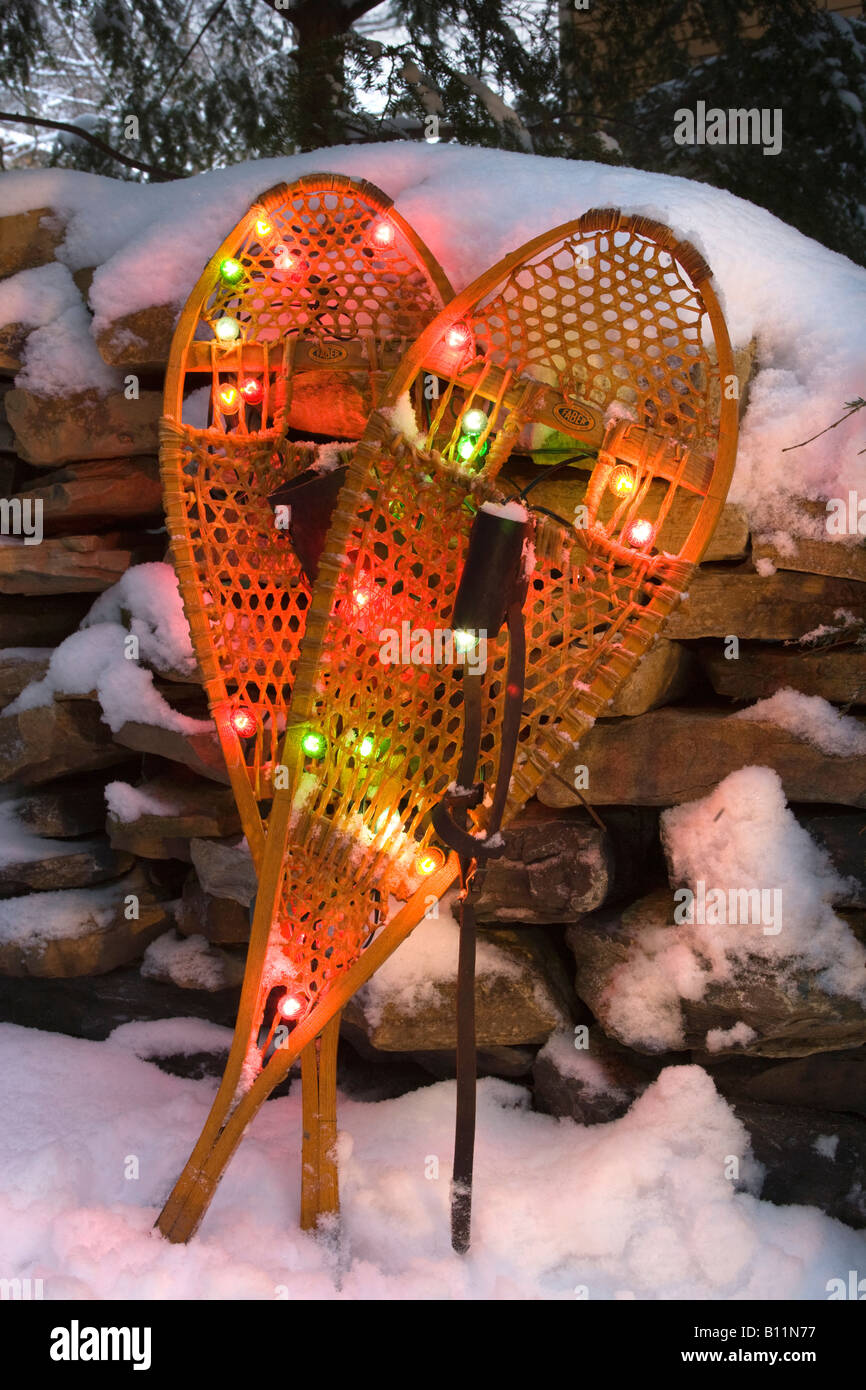 Snowshoes on wall hi-res stock photography and images - Alamy