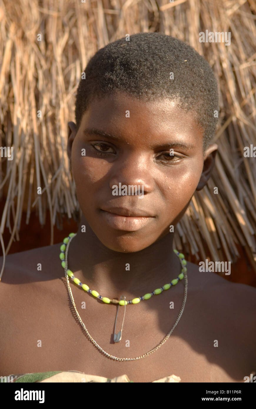 Mozambican woman hi-res stock photography and images - Alamy