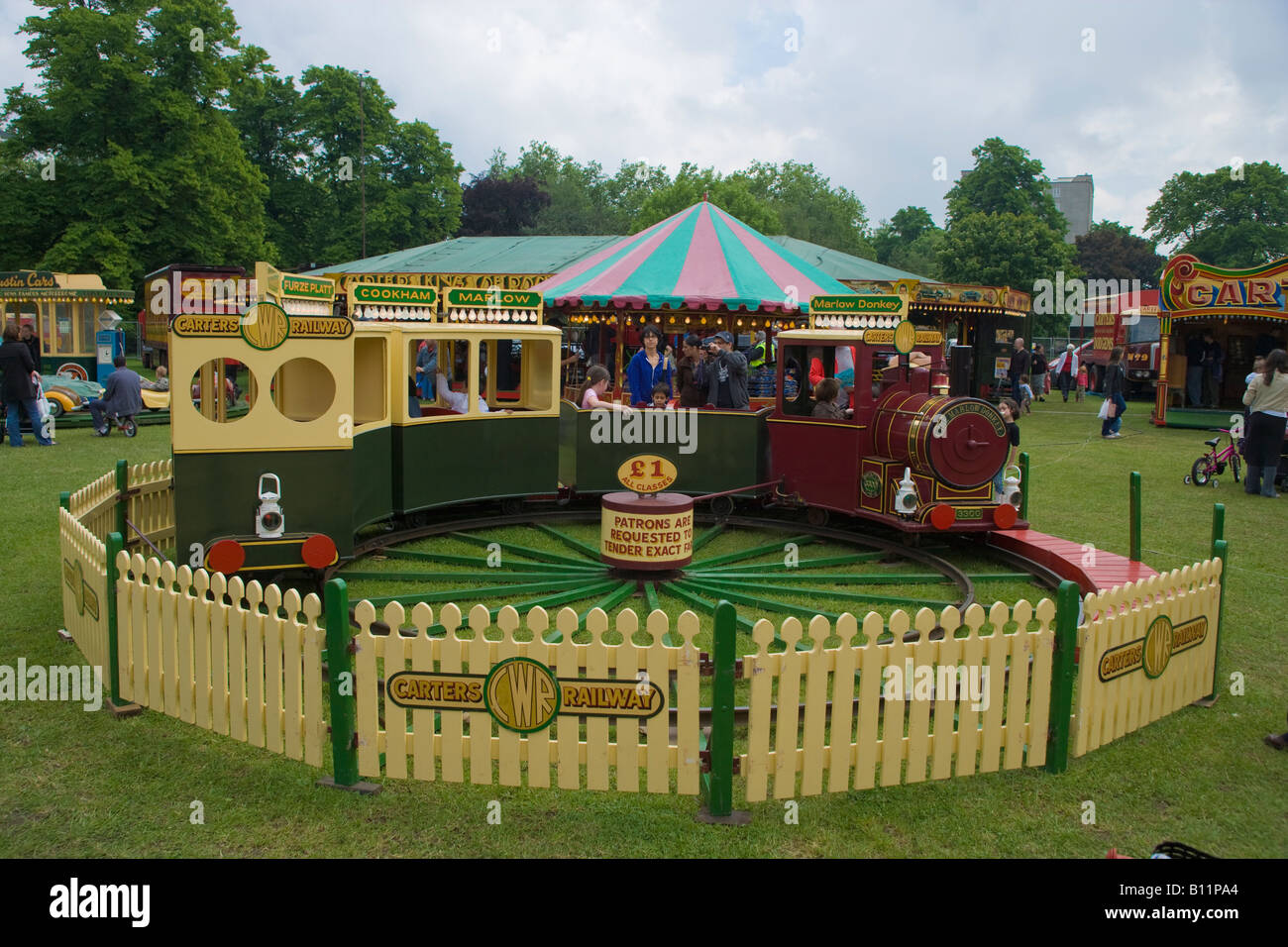 50s People Summer classic coconut throwing fair funfair helter skelter ...