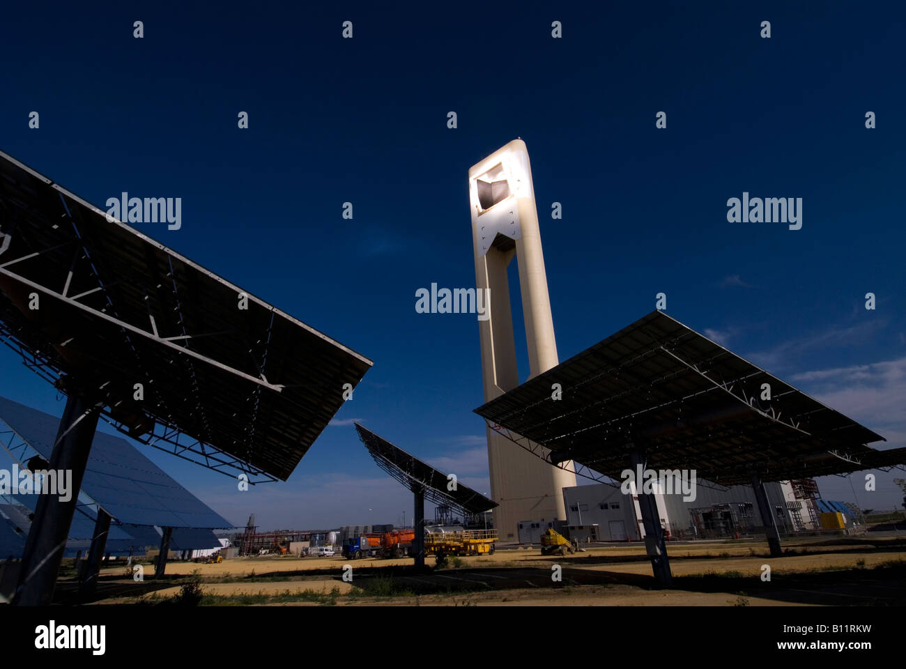 The PS10 is the world's first commercial solar tower power plant Stock ...