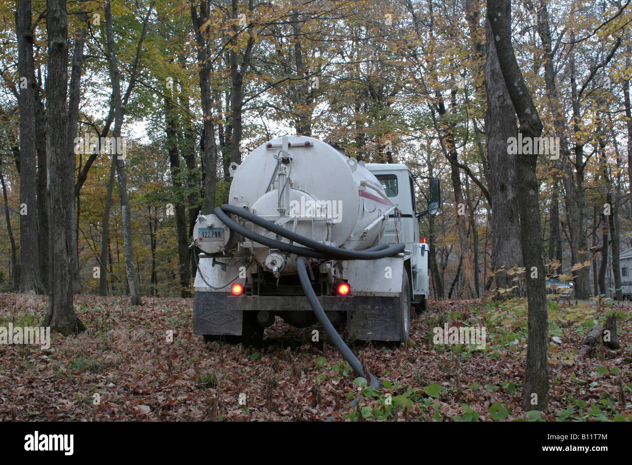Septic truck hi-res stock photography and images - Alamy