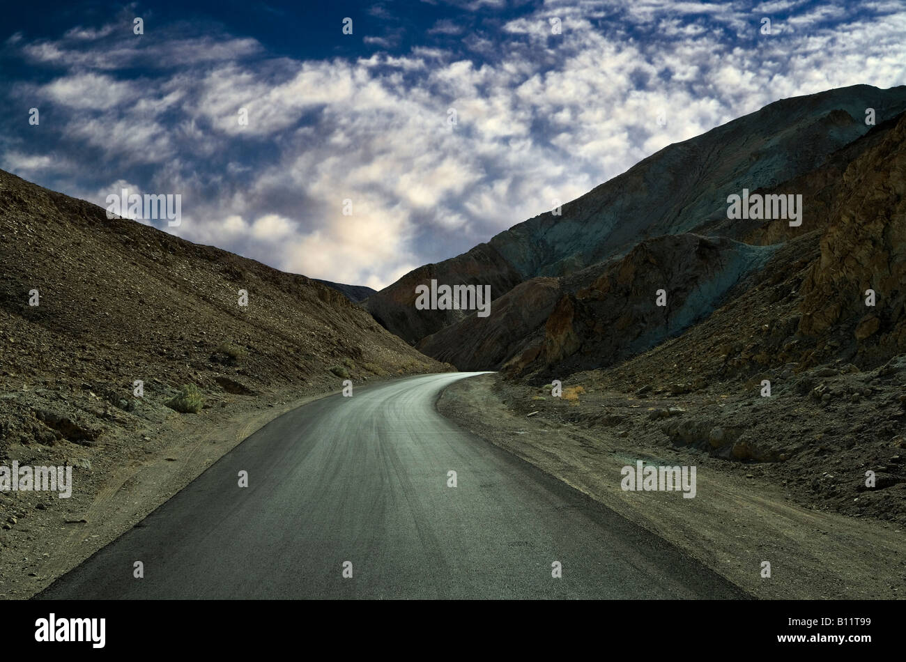 World end hi-res stock photography and images - Alamy