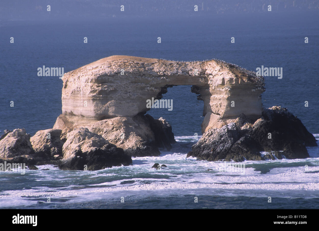 Monumento natural de la portada hi-res stock photography and images - Alamy