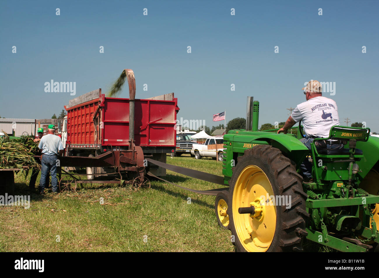 Fredericksburg old time power demonstration of silo filling Stock Photo ...