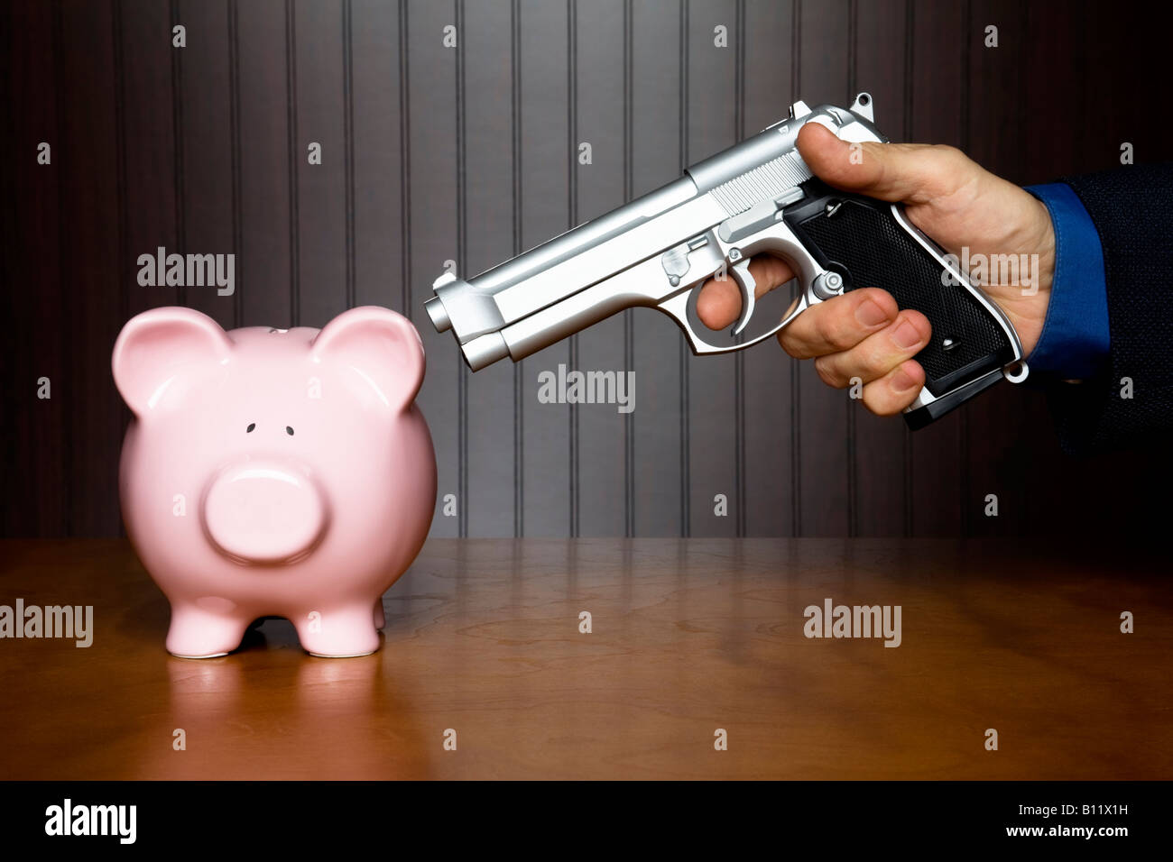 Robbery holdup hi-res stock photography and images - Alamy