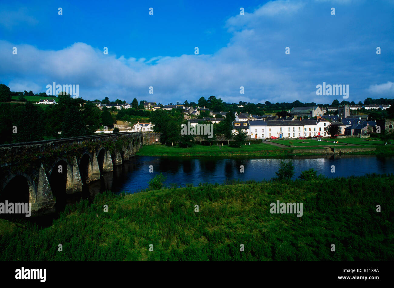 River Nore, Inistioge, Co Kilkenny, Ireland Stock Photo - Alamy