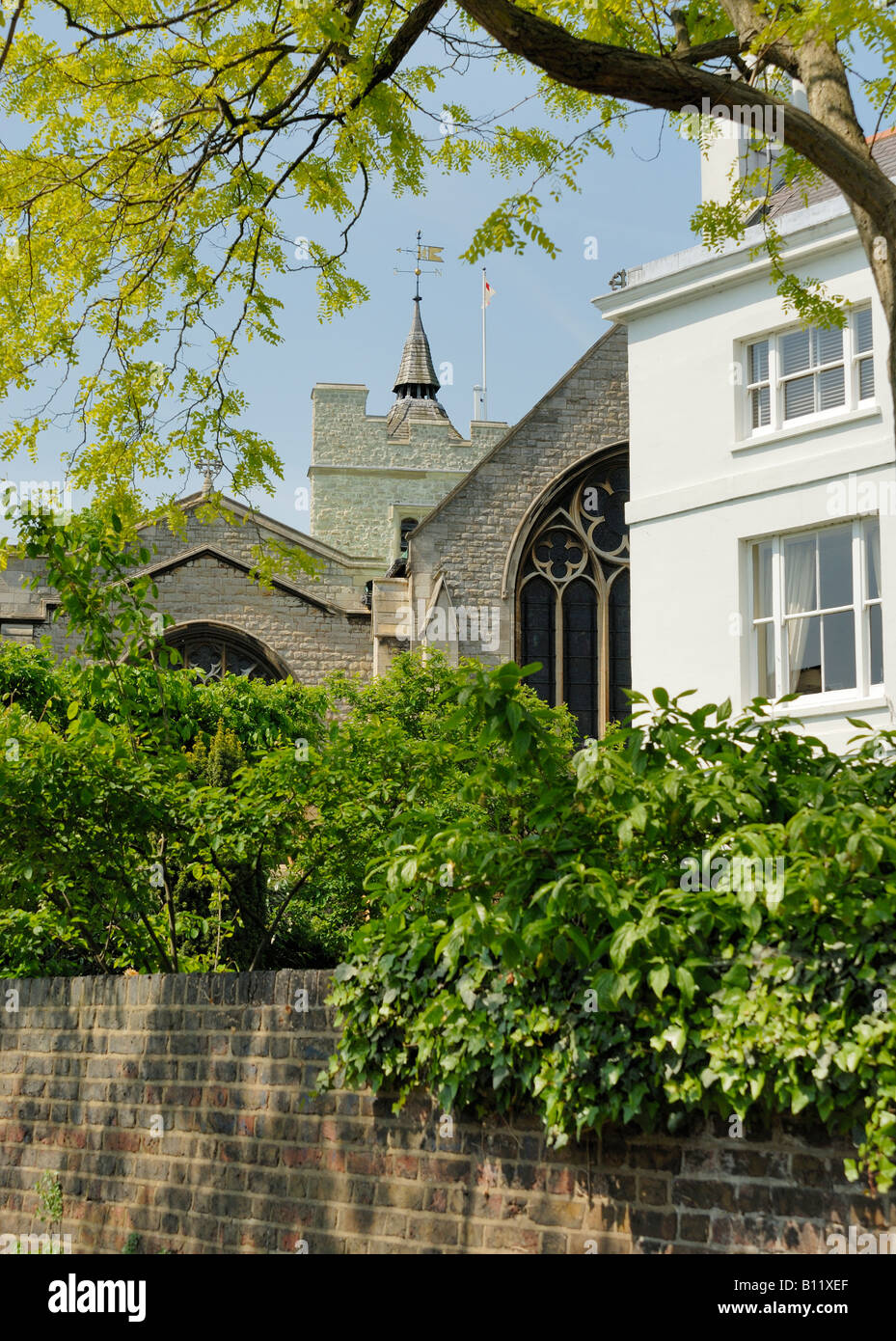 St Nicholas Church, Chiswick, London Stock Photo - Alamy