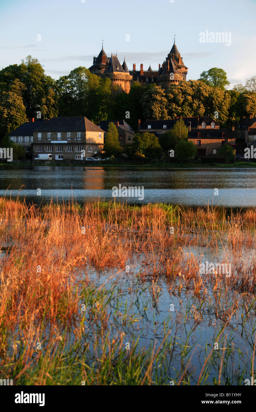 The Lake and Chateau de Combourg in Northern Brittany France Stock ...