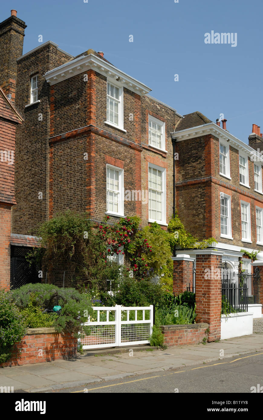 Chiswick mall chiswick london hi-res stock photography and images - Alamy