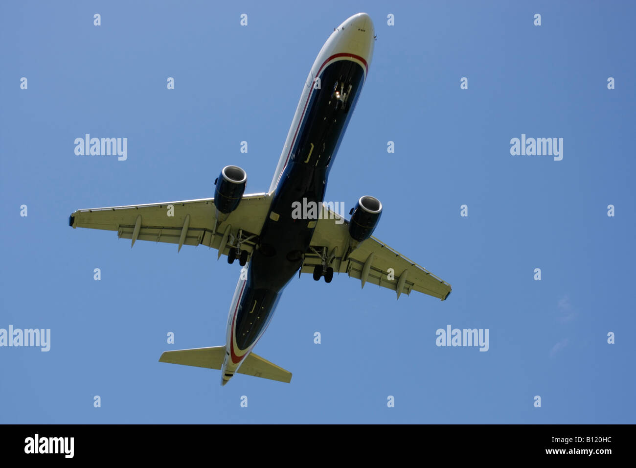 Airplane landing, Washington, DC USA Stock Photo - Alamy