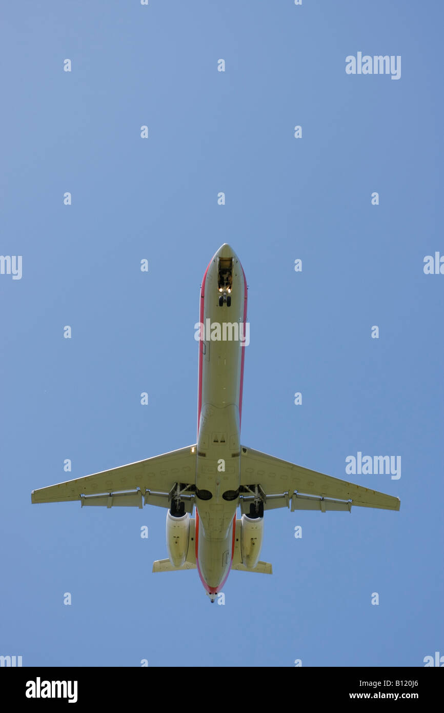 Airplane landing, Washington, DC USA Stock Photo - Alamy