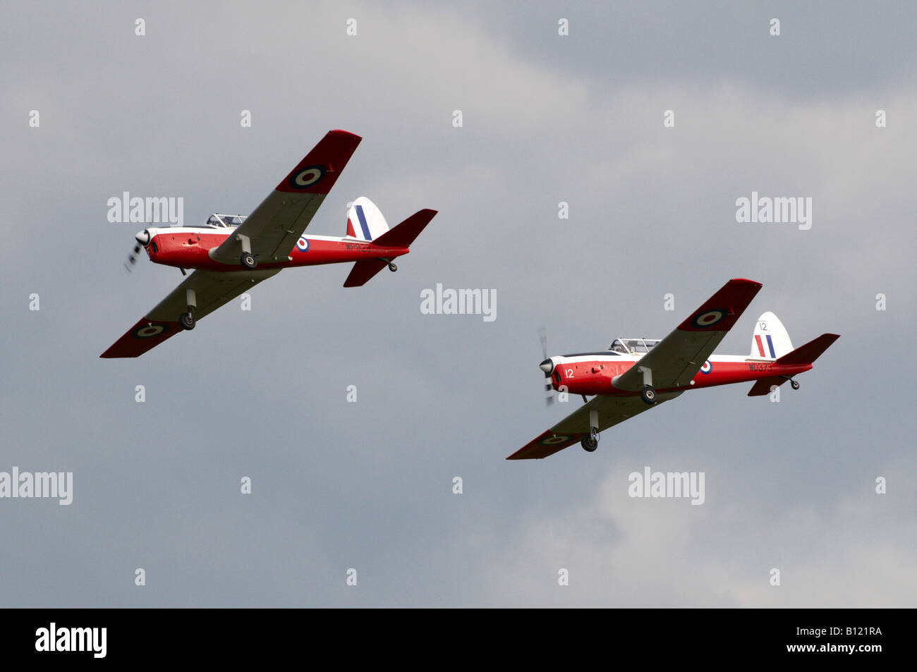De havilland chipmonk fly hi-res stock photography and images - Alamy