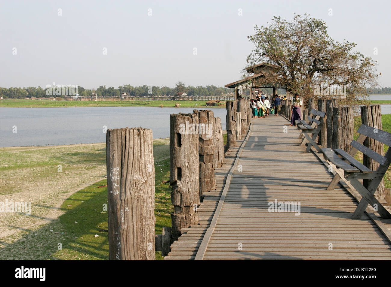 U Bein's Bridge, the world's longest teak bridge, Amarapura, Myanmar ...