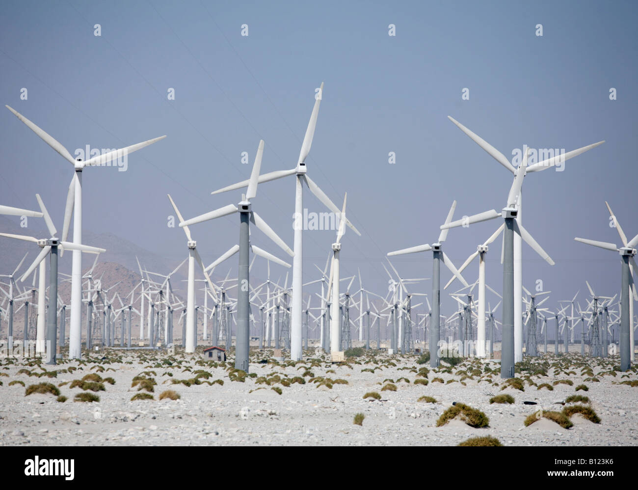 Wind turbine generator palm springs hi-res stock photography and images ...