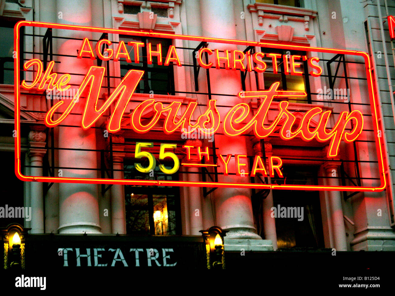 Sign for long running play The Mousetrap by Agatha Christie on London ...