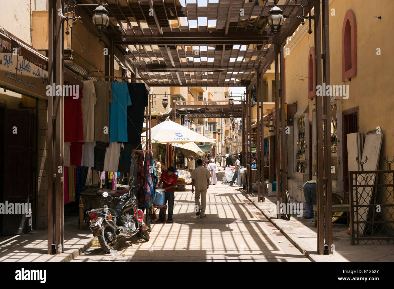 Shops in the bazaar, Sharia al Souk, Luxor, Nile Valley, Egypt Stock ...