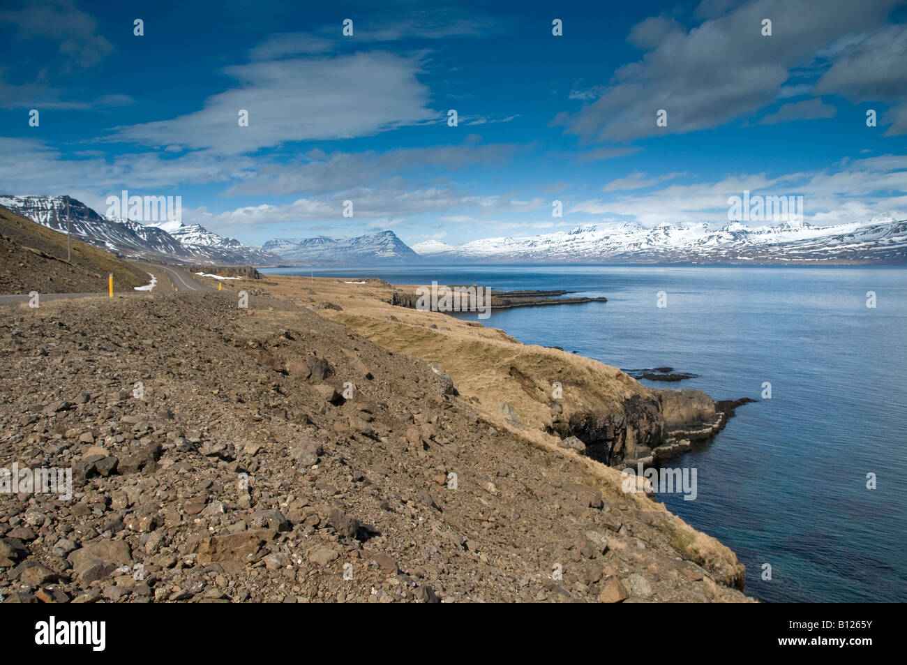Reydarfjordur and the mountains of the Oddsskaro Pass area in the East ...