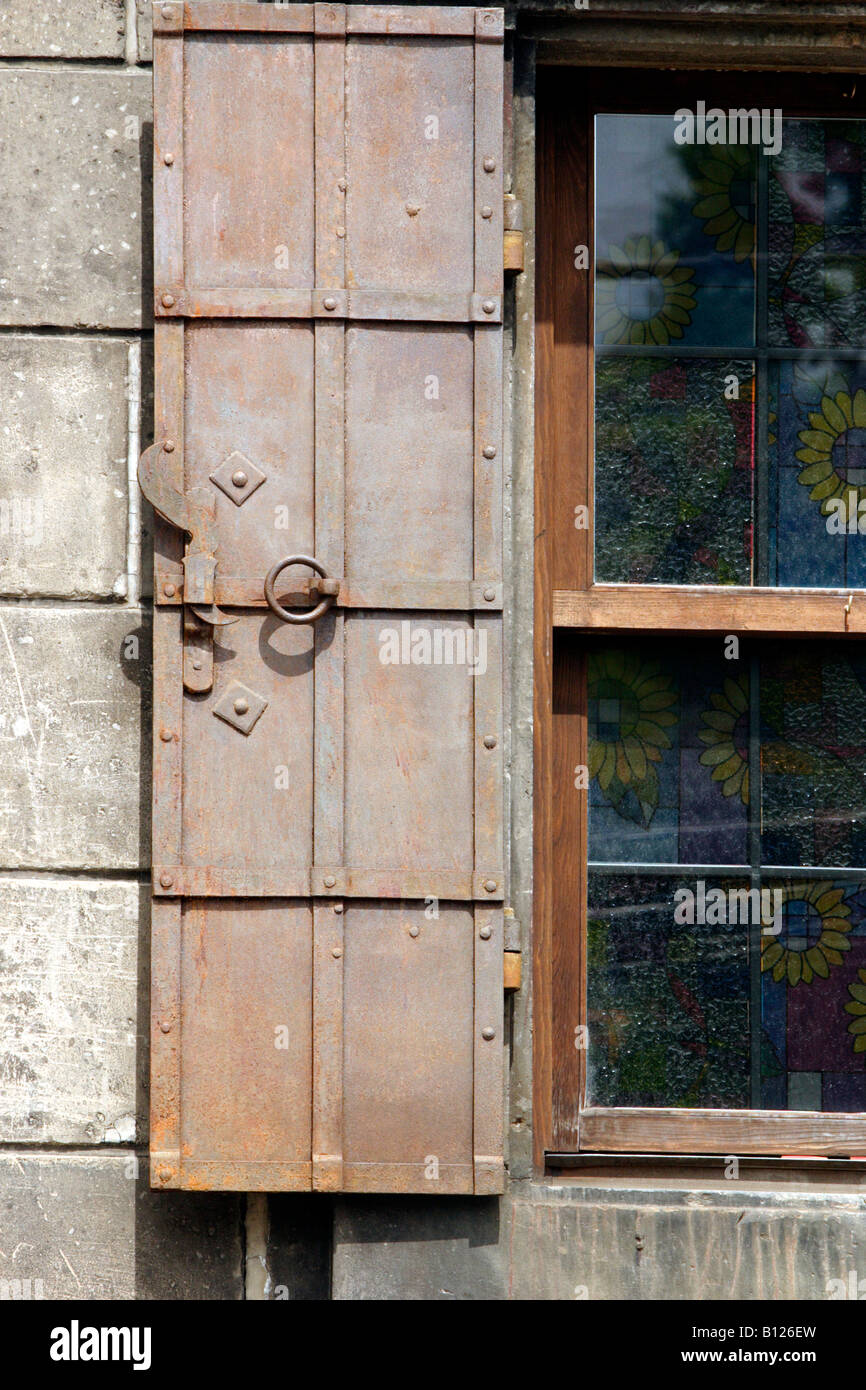 Japanese stained glass hi-res stock photography and images - Alamy