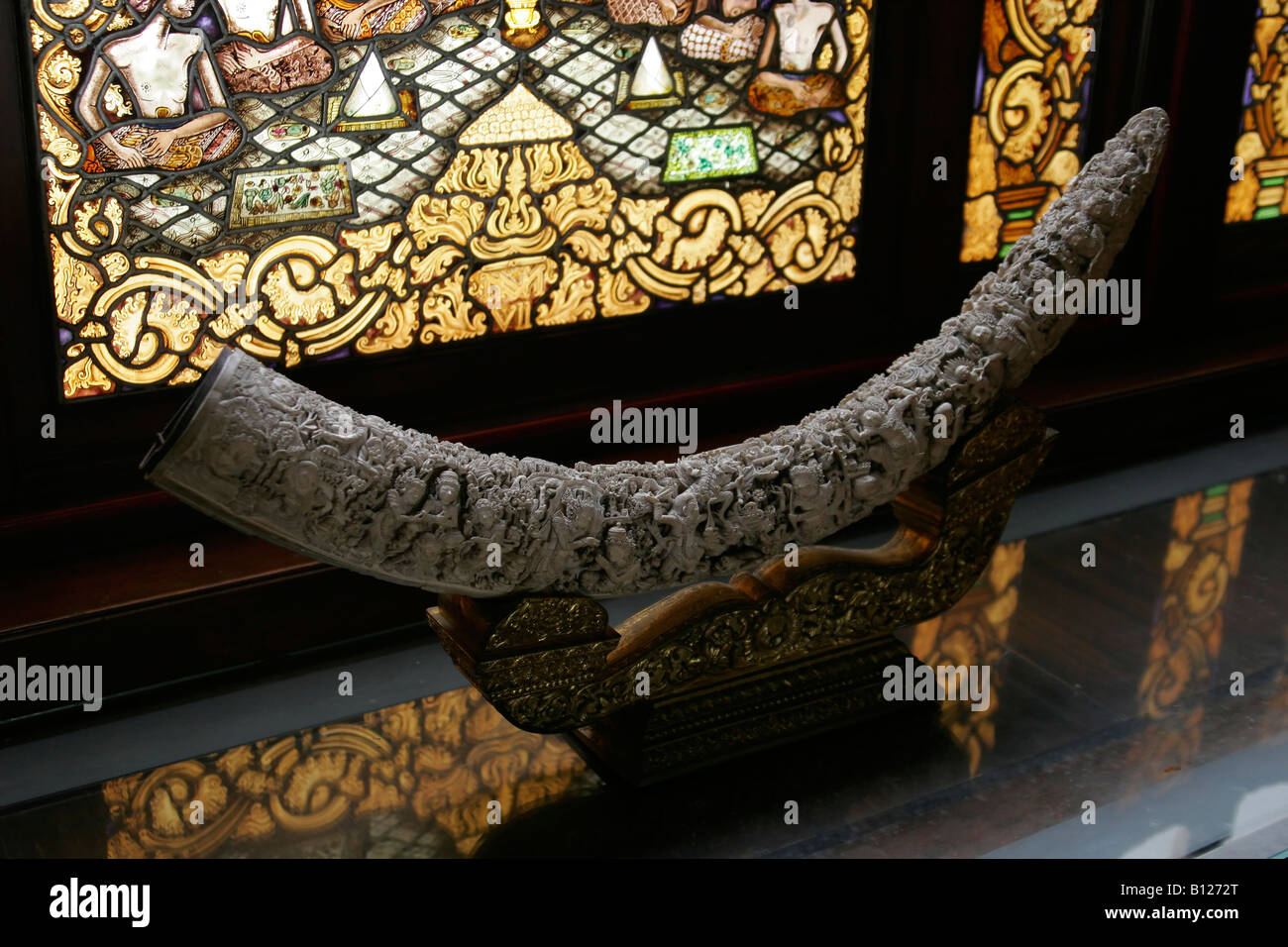 Ivory carving hi-res stock photography and images - Alamy