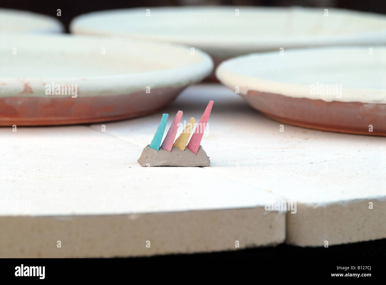 Pyrometric cones hi-res stock photography and images - Alamy