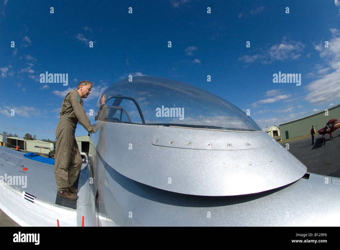 P 51 mustang cockpit hi-res stock photography and images - Alamy