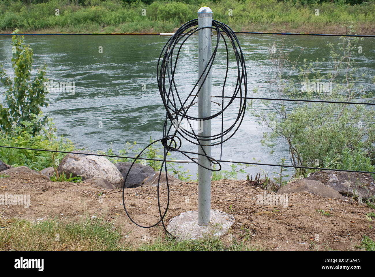 Steal wire hi-res stock photography and images - Alamy