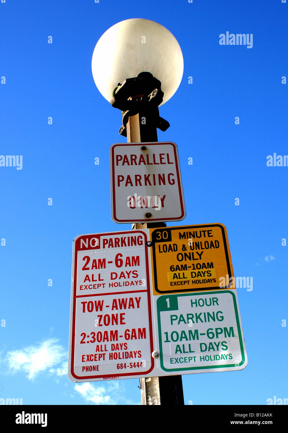 American traffic signs hi-res stock photography and images - Alamy