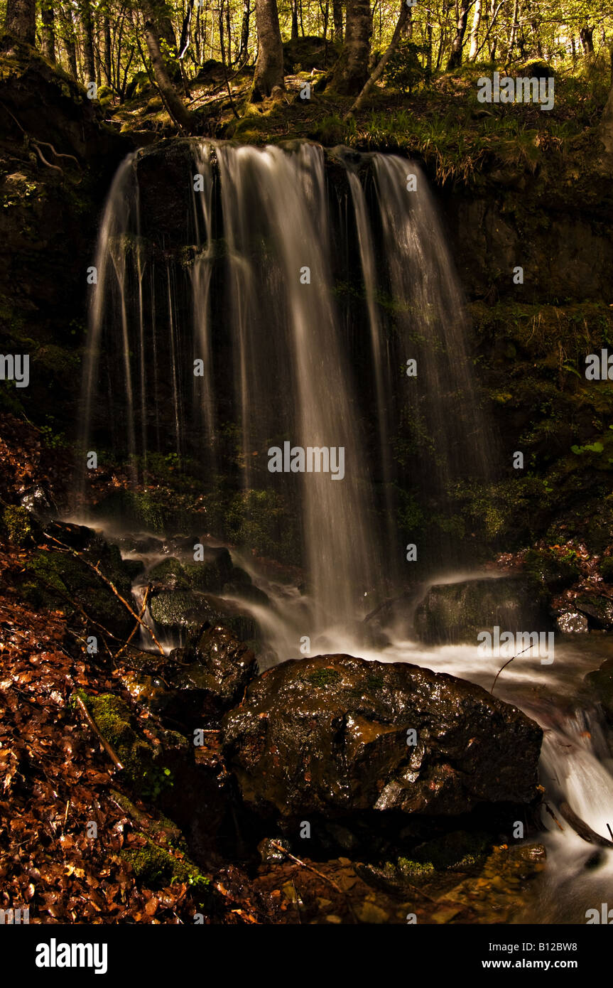 Waterfall pyrenees hi-res stock photography and images - Alamy