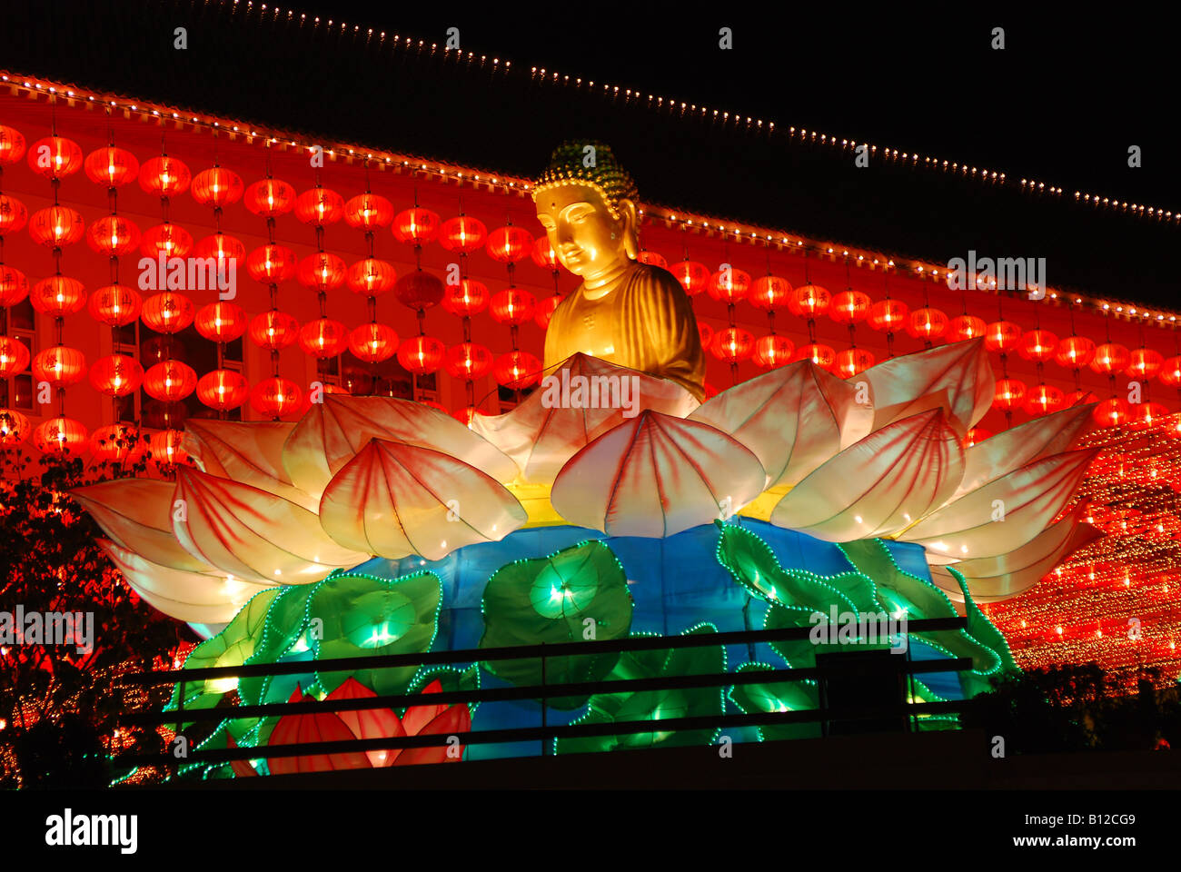 Buddha statue,Fo Guan Shan Temple Jenjarum Malaysia Stock Photo - Alamy
