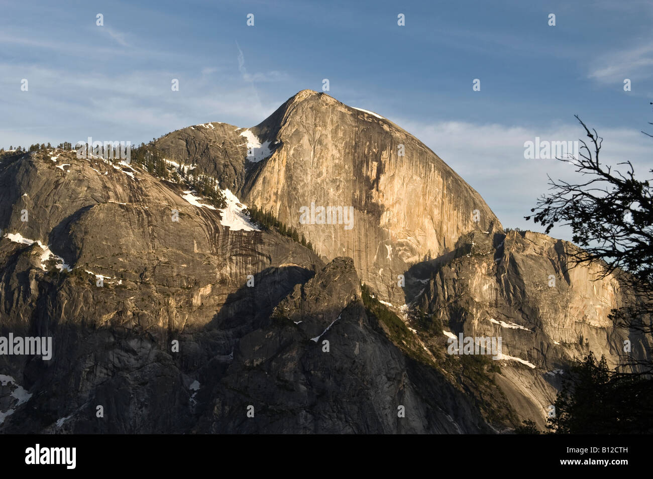 View of "El Capitan" from Yosemite Valley Stock Photo - Alamy