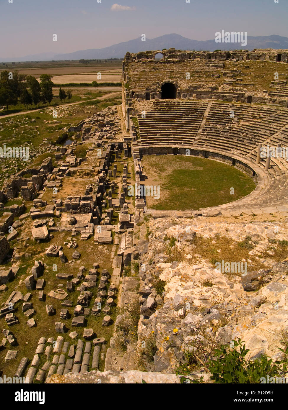 Ancient greek theatre ruins hi-res stock photography and images - Alamy