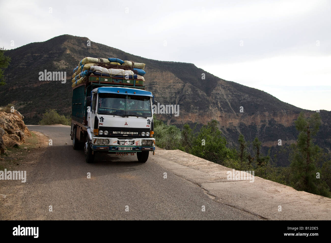 Africa food truck transport hi-res stock photography and images - Alamy