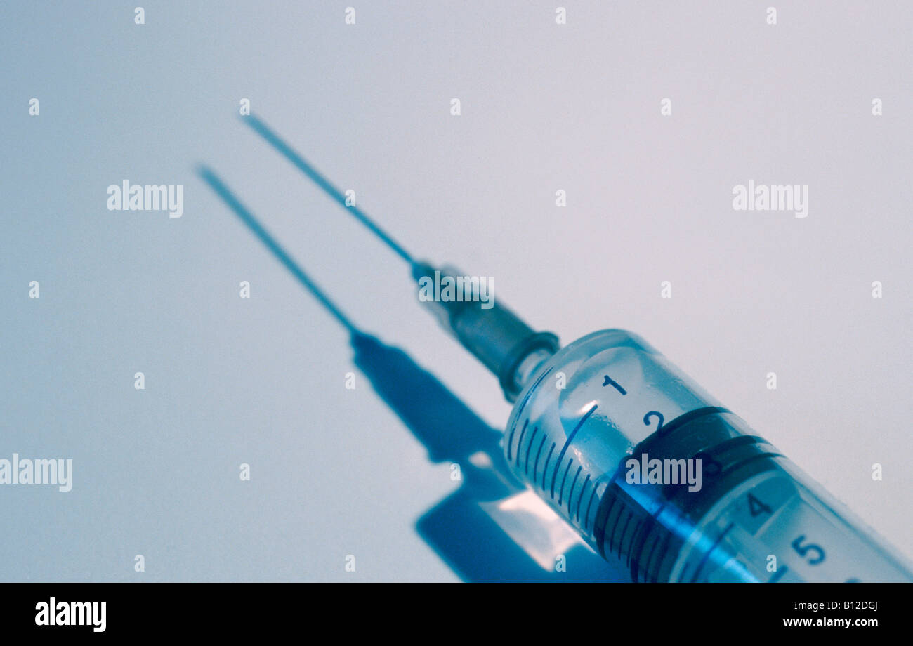 Medicine syringe Cut Out Stock Images & Pictures - Alamy