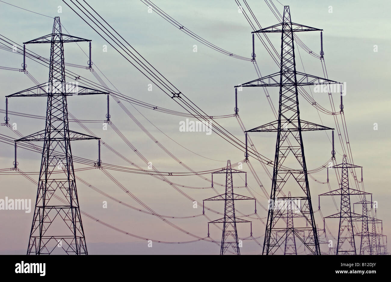 Overhead electricity wires pylons hi-res stock photography and images ...