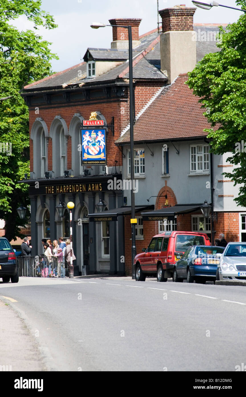 Harpenden high street hi-res stock photography and images - Alamy