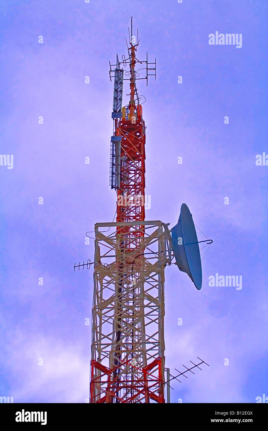 Telecomm antenna hi-res stock photography and images - Alamy