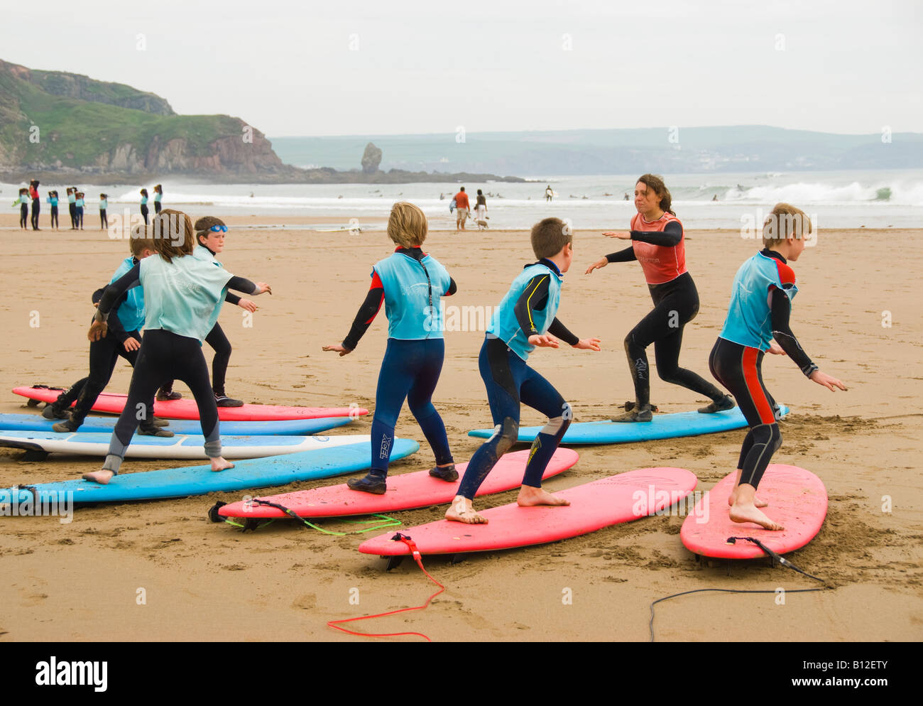 Children learn to surf hi-res stock photography and images - Alamy